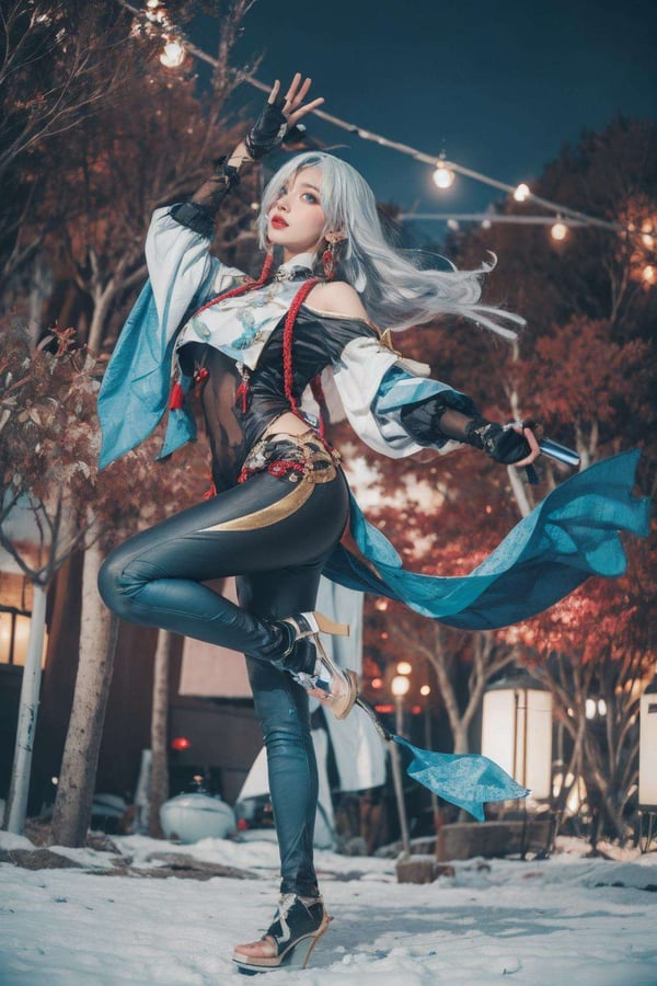 Shenhe | Realistic Genshin LORA 原神系列:申鹤写实 | Tensor.Art | Tensor.Art